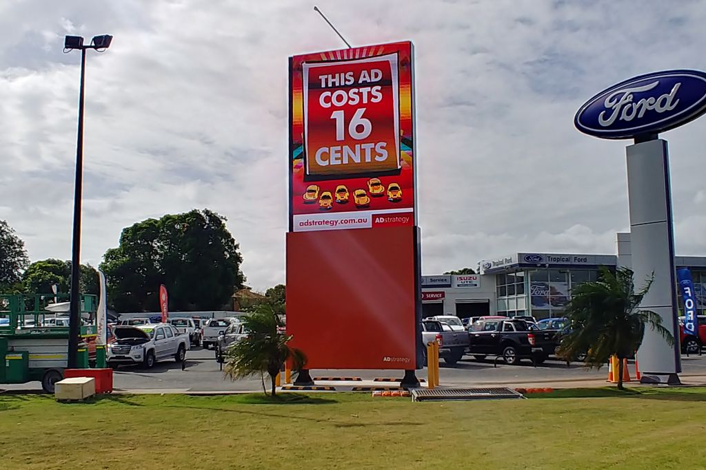 Create and manage your digital signage with SignDirector